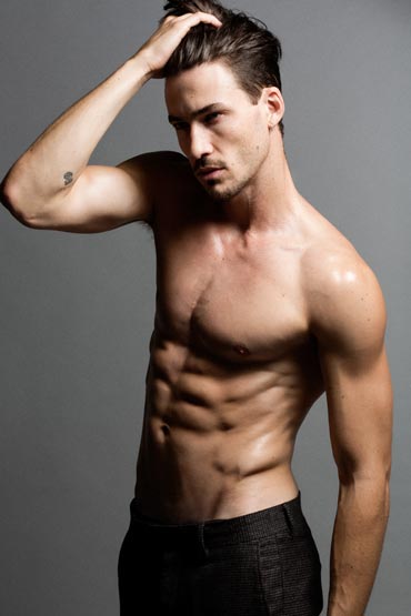 Mason Roberts - Vivien’s Models