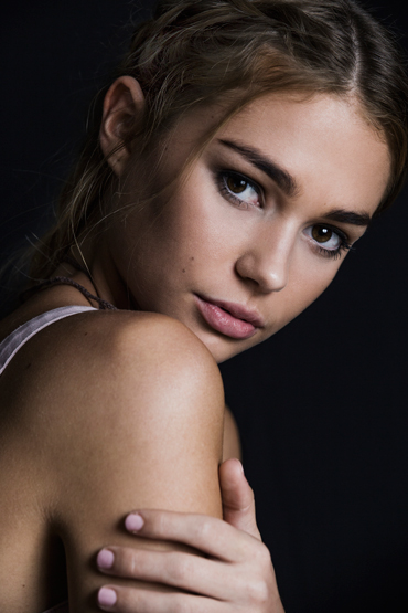 Abbey Maher - Vivien’s Models