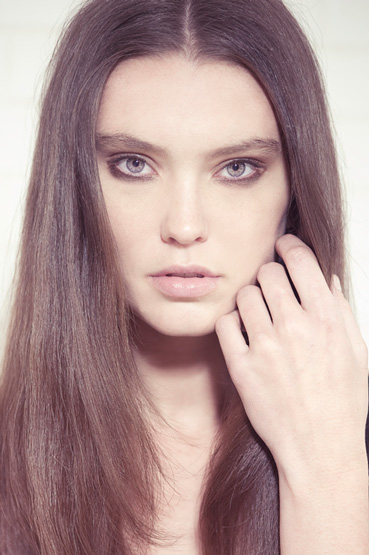 Kristy Coulcher - Vivien’s Models