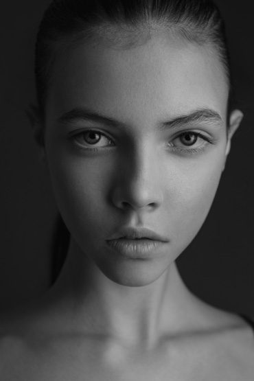 Lea Julian - Vivien’s Models