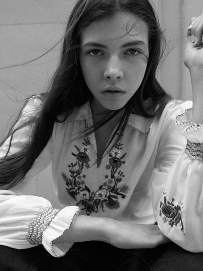 Lea Julian - Vivien’s Models